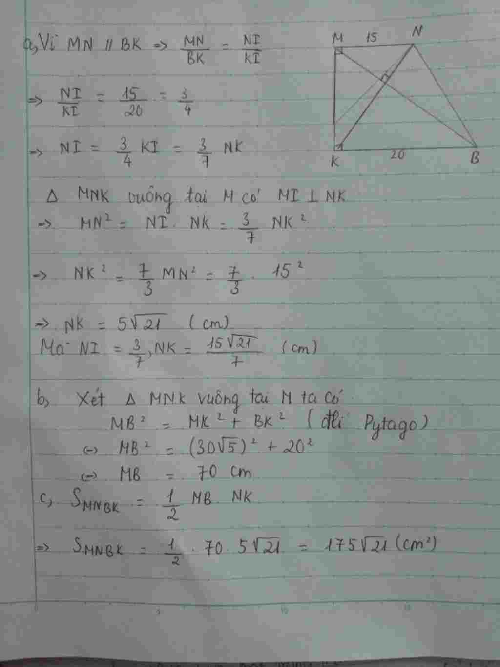 Toán Lớp 9: cho hình than vuông MNBK có góc M=góc K = 90 độ MN = 15cm ...
